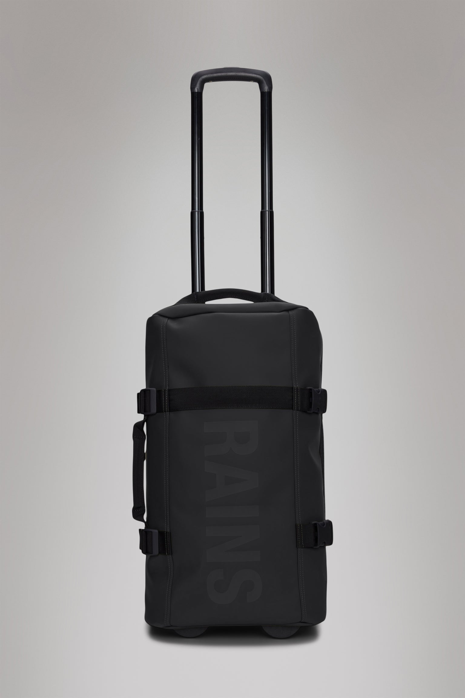 Wheeled Luggage | Free Shipping | Rains